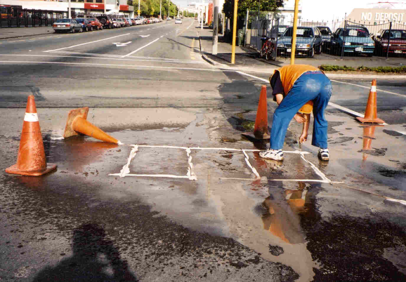 Cyclists at wide intersections: single detector loop | ViaStrada